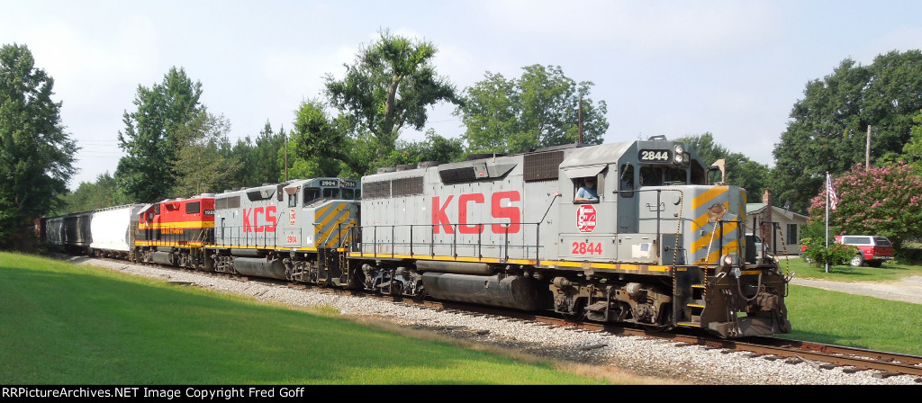 KCS 2844 Northbound